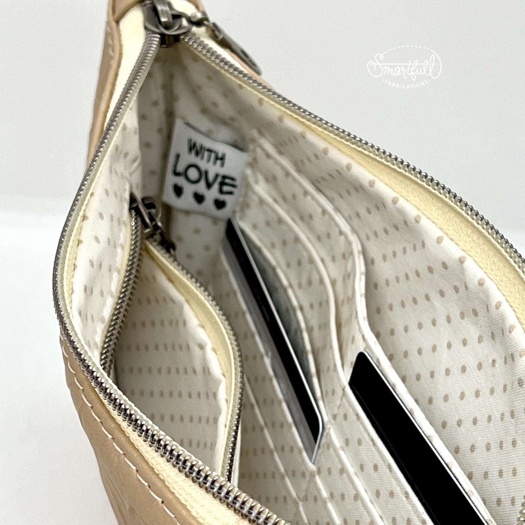 FREE Shazzy Wristlet 2.0 PDF Pattern – Oro Rosa Patterns